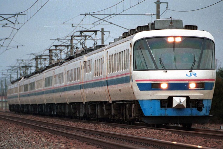 サシ481、489の改造車達～他形式、他系式として頑張り、今に残る貴重な保存車～ 2024/05/04 | 特急白鳥にも使われた食堂車を石川県の復興へ！サシ481に「幸あれ」（NPO法人北国 ...